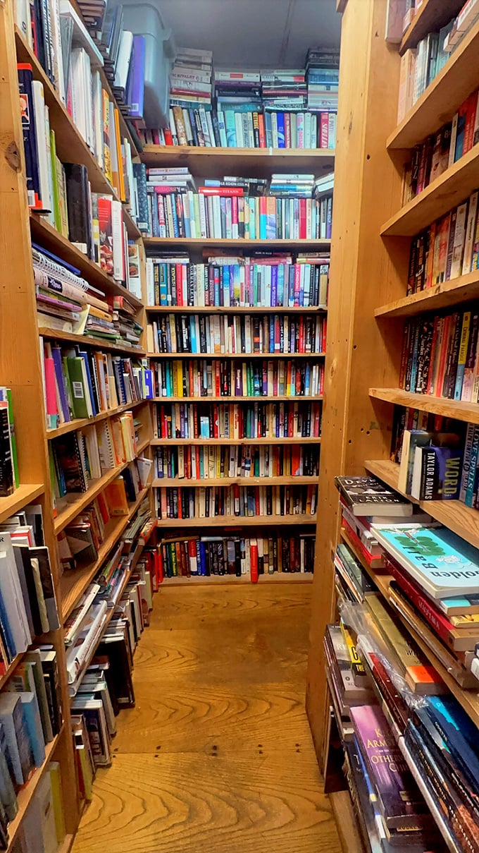 Bibliophiles beware: this literary labyrinth might make you forget dinner plans. Floor-to-ceiling shelves create a book lover's paradise where time stands deliciously still. 