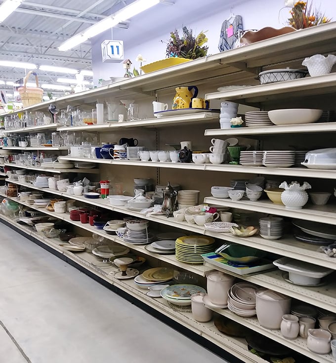 Dishware heaven! One person's castoff casserole dish is another's conversation starter. Pyrex collectors, prepare your shopping carts.