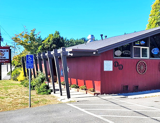 This unassuming red diner might not win architectural awards, but locals know it's where breakfast portions require a lumberjack's appetite and patience rewards with homestyle cooking.