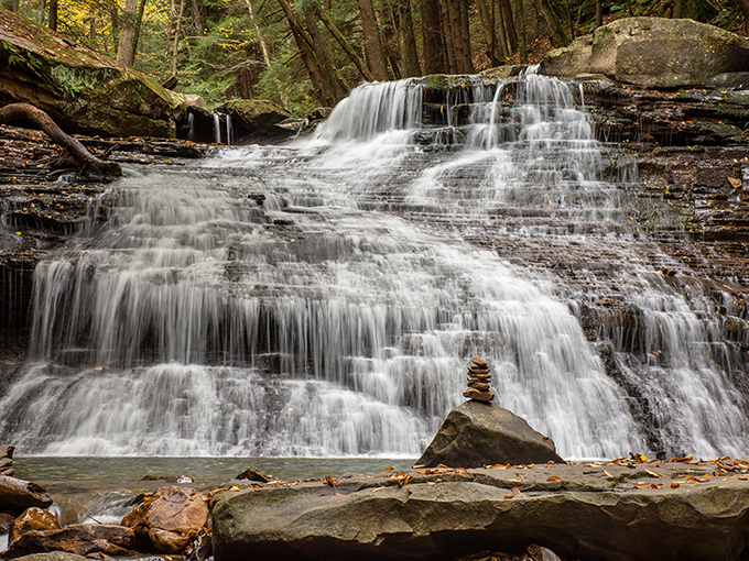 Who needs expensive spa treatments when Pennsylvania offers this natural stress reliever? The rhythmic flow of Freedom Falls creates nature's perfect white noise machine. 