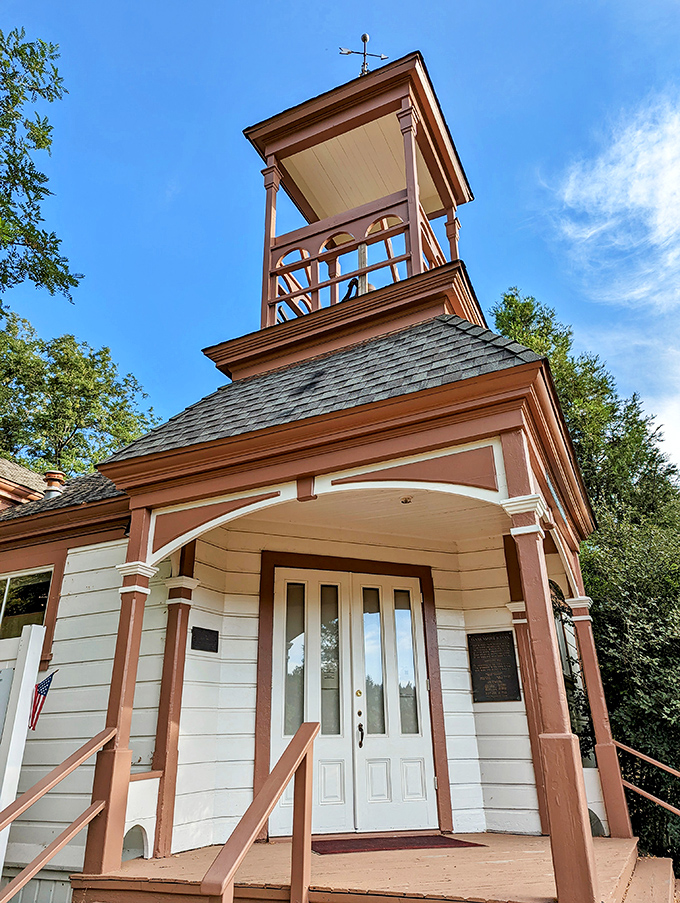 This historic bell tower has been keeping Julian on schedule since the gold rush days. Some locals still set their watches by it.