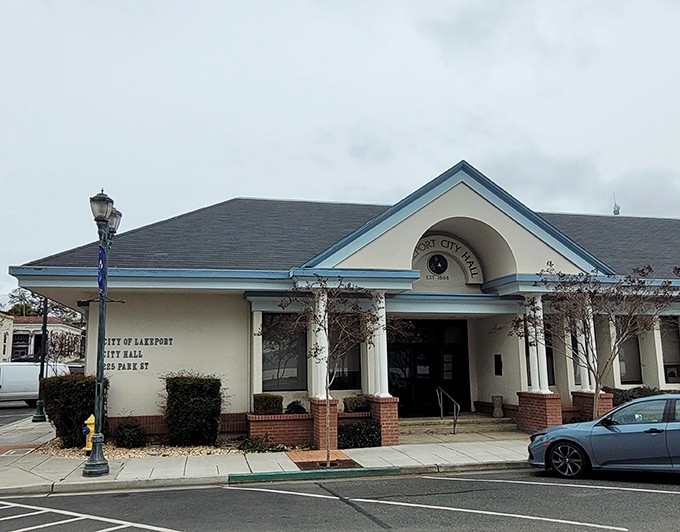 Lakeport City Hall might not be where decisions affecting world peace happen, but the charming blue-trimmed building handles the business of lake life with small-town efficiency.