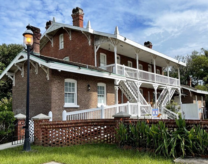 The keeper's house isn't just pretty architecture&mdash;it's where generations of lighthouse keepers lived their lives dedicated to keeping that light burning through stormy nights.