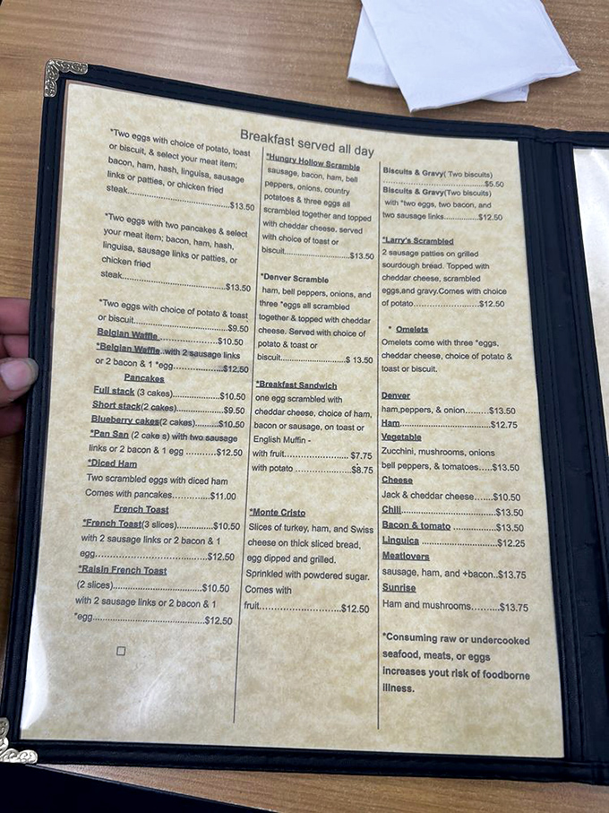 The menu reads like a love letter to breakfast classics. No molecular gastronomy here, just honest food that understands what morning hunger truly demands.