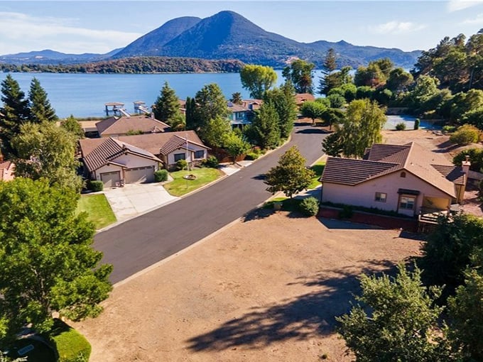 Neighborhood streets where you can actually afford waterfront living. Mount Konocti stands guard in the background like a slumbering giant.