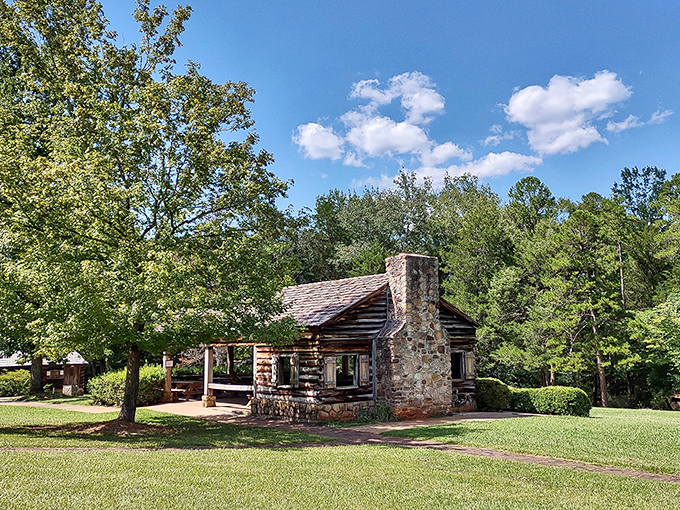 This rustic log cabin isn't offering modern amenities, but it's serving up something better &ndash; a genuine slice of American frontier life.