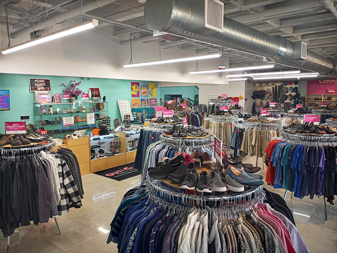 Inside, the meticulously organized racks offer everything from casual wear to designer pieces, all waiting for their second chance at fashion glory. 