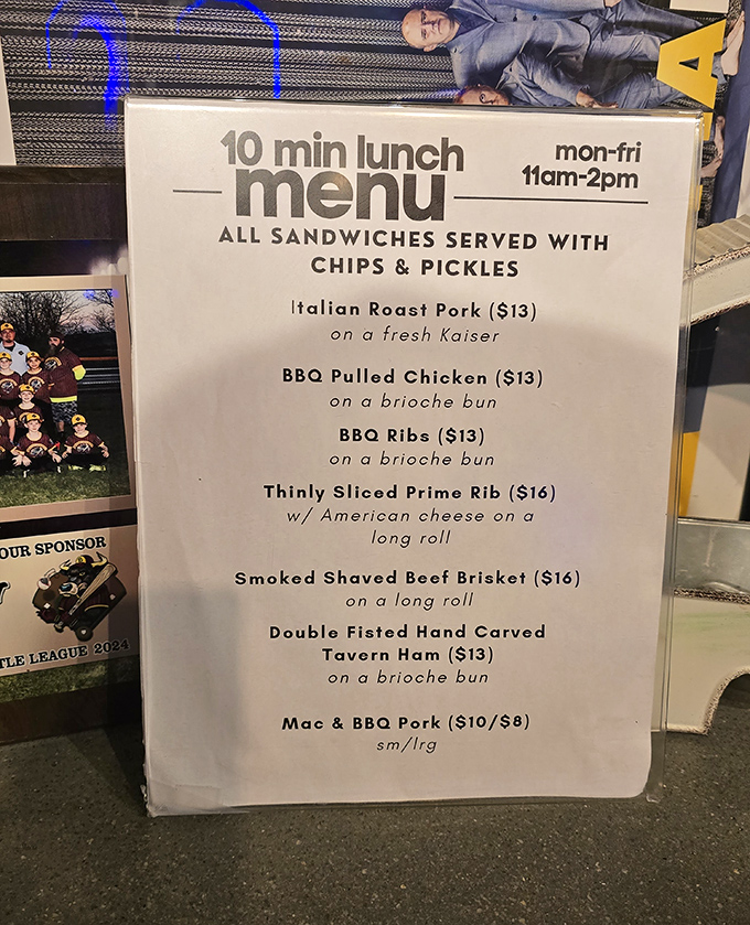 The 10-minute lunch menu promises speed without sacrificing flavor&mdash;because sometimes the best things in life shouldn't make you wait.