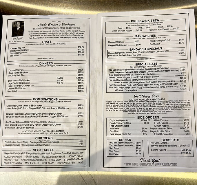 The menu reads like a love letter to American comfort food classics – each option more tempting than the last.