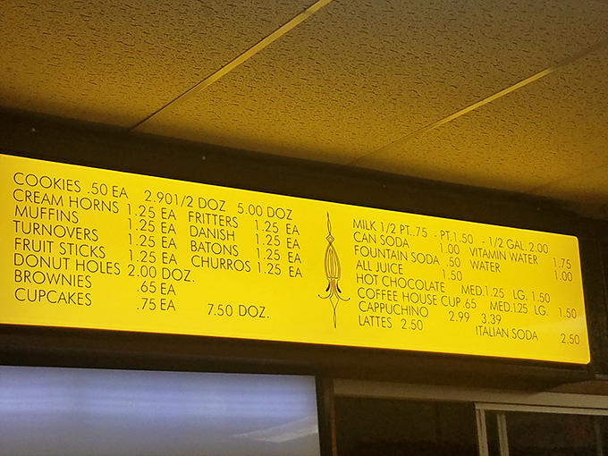 The menu board tells you everything you need to know: simplicity is the secret ingredient here. Build your own culinary masterpiece without a hint of big-city pretension.