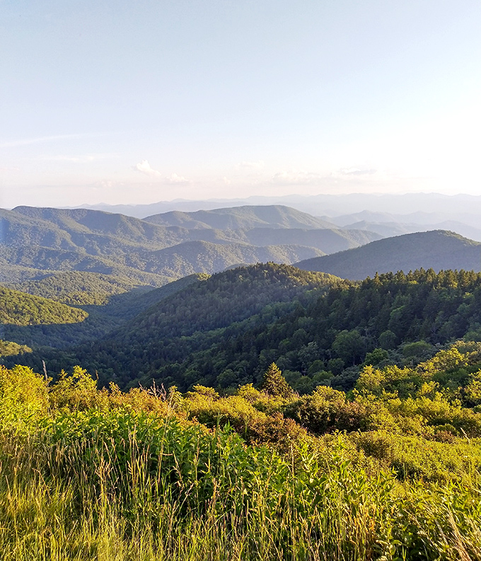 Those aren't wrinkles in the Earth's surface&mdash;they're smile lines from millions of years of geological joy. The afternoon light makes every ridge pop.