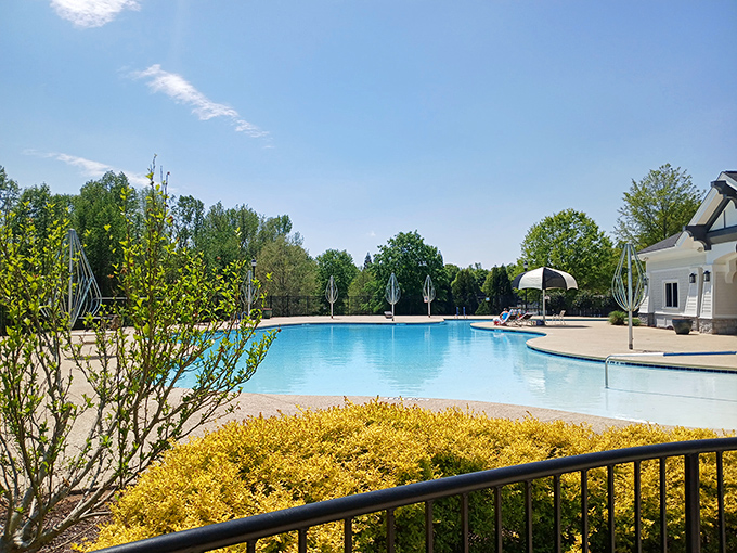 Who needs the Caribbean when paradise is in your backyard? This resort-style pool area makes everyday feel like you've permanently checked into vacation mode.