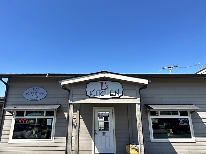 L's Kitchen embodies the "no-frills, all-heart" philosophy that makes small-town eateries the true culinary treasures of America.
