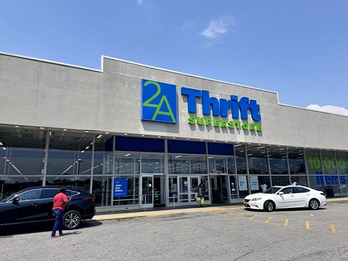 2nd Ave Thrift Superstore lives up to its "super" name with this sprawling location. Like Narnia for bargain hunters&mdash;bigger on the inside than it appears!
