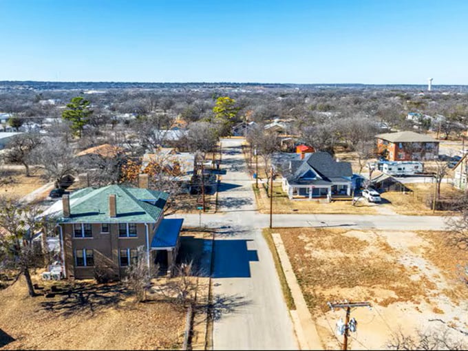 Brownwood's aerial view reveals a community where neighborhoods spread out like a comfortable quilt across Texas.