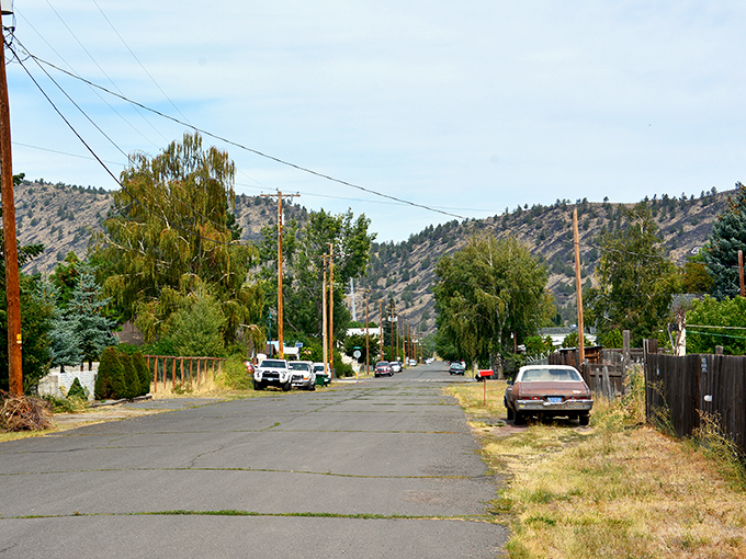 Quiet residential streets in Dorris prove that peaceful living doesn't have to cost a fortune.