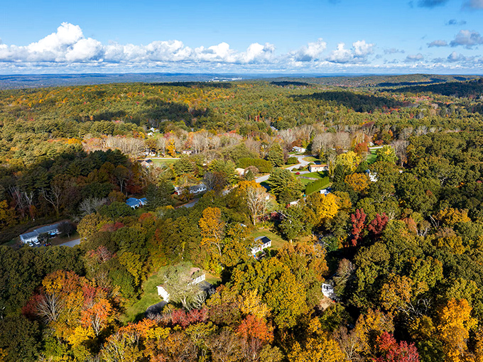 Nature's autumn fireworks explode across Killingly's affordable hillsides &ndash; a kaleidoscope of fall colors that even Scrooge McDuck would call a bargain.