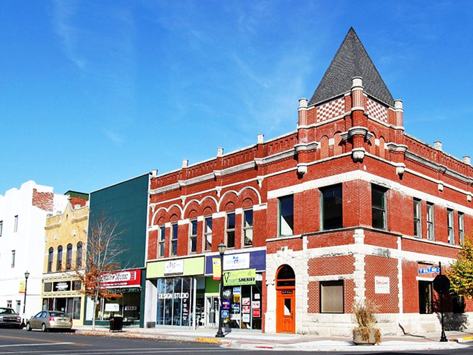 Kokomo's wide boulevards stretch toward the horizon, inviting leisurely drives through this automotive heritage city.