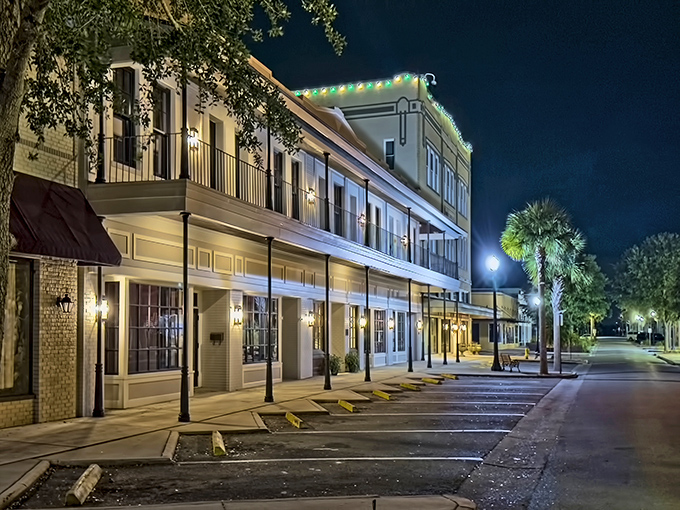 Lake Wales' historic district invites leisurely strolls past shops where owners still remember your name and your coffee order.