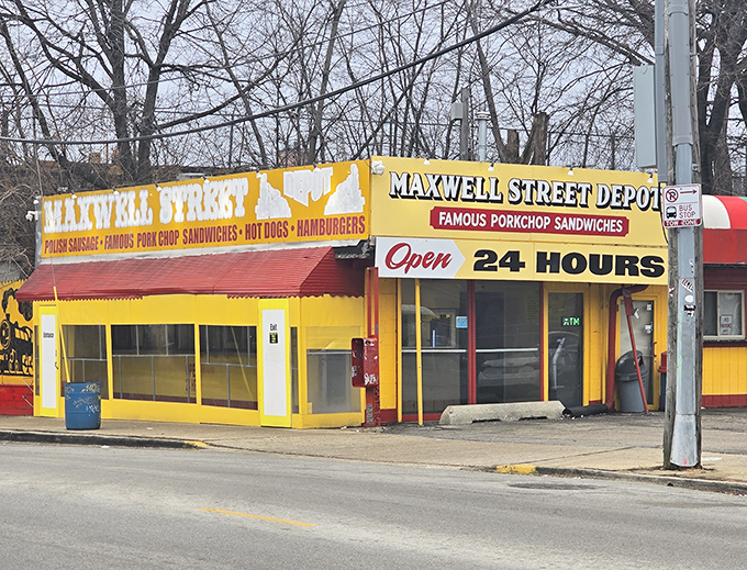 Maxwell Street Depot's yellow walls shine like a beacon for 24-hour comfort food cravings.