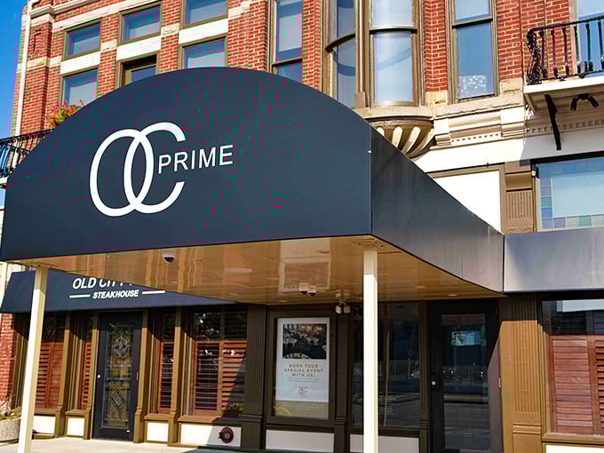 Lima's Old City Prime brings metropolitan steakhouse sophistication to Ohio's heartland with style.