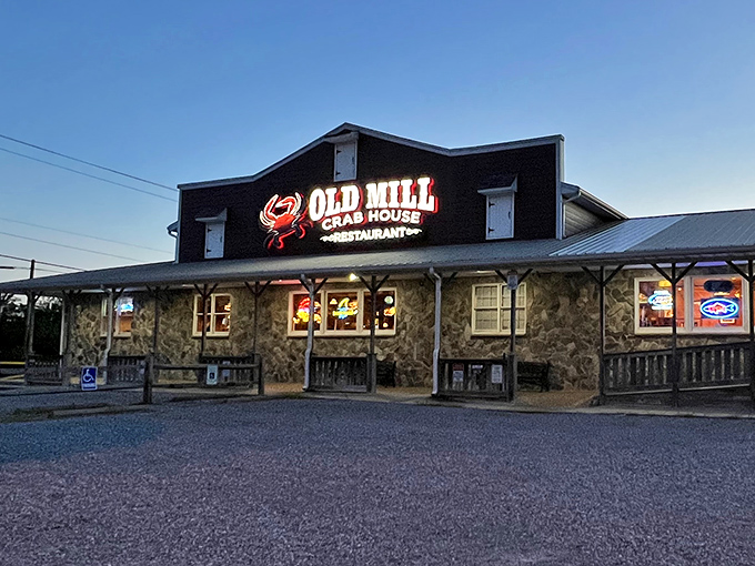 When your restaurant needs a giant crab sculpture, you know they mean business about crustaceans. 