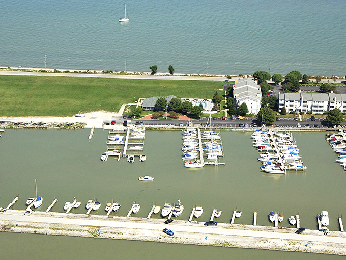 Port Clinton's marina looks like a floating parking lot for the happiest people on earth.