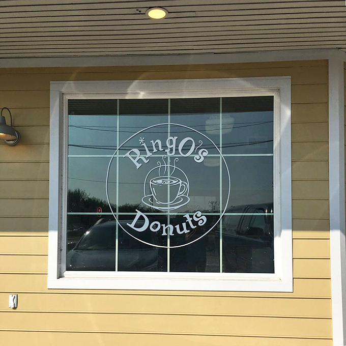 Ringo's cheerful yellow walls and coffee cup logo scream "small-town charm with big-time flavor."