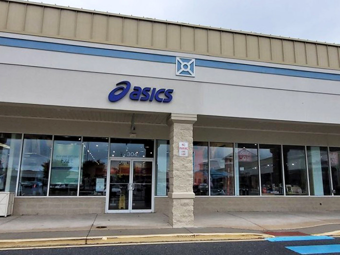 Wide walkways and organized layout make navigating these deals easier than finding your car keys. 