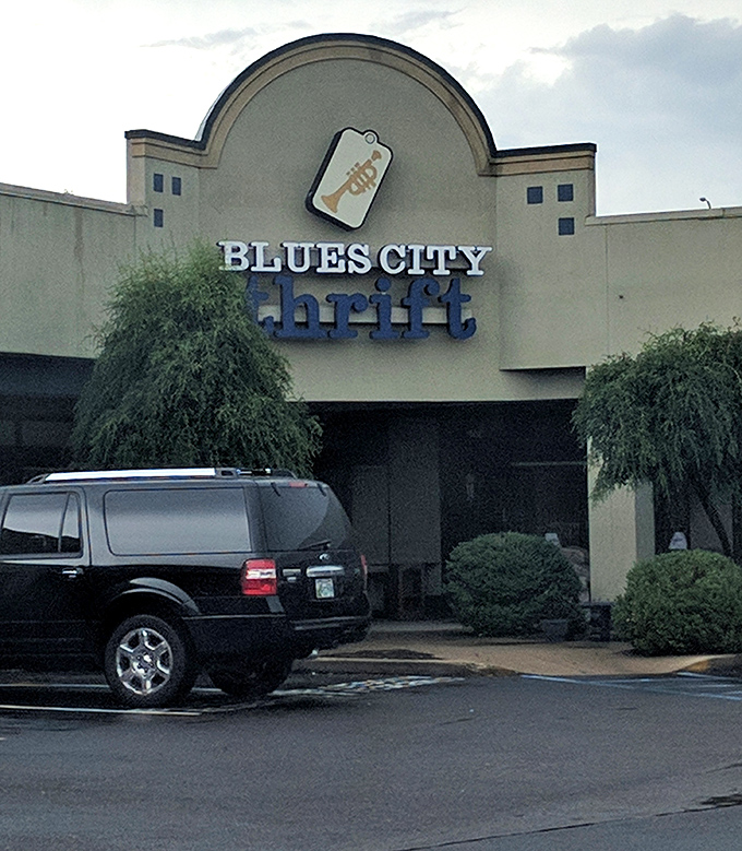 Even the SUV knows this is the place where parking spots lead to fashion jackpots. 