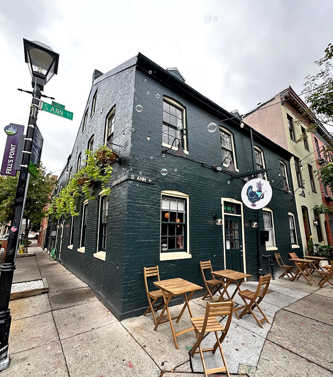 The kind of street corner that food dreams are made of. Bunny's navy exterior hints at the nautical history while housing some seriously crunchy chicken.