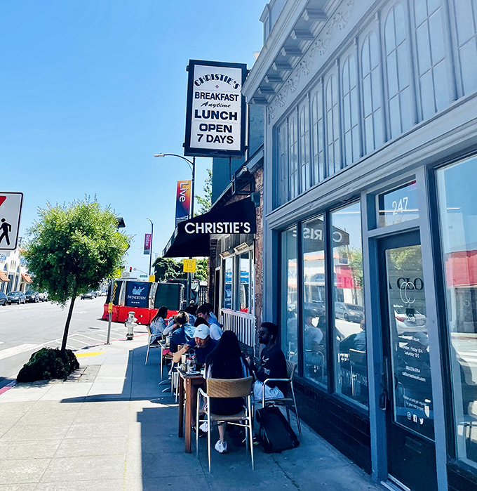 When the outdoor seating fills up like this, you know the food inside is worth the wait.