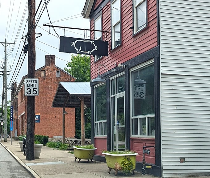 When a restaurant's street sign features a pig, you know they're not messing around.