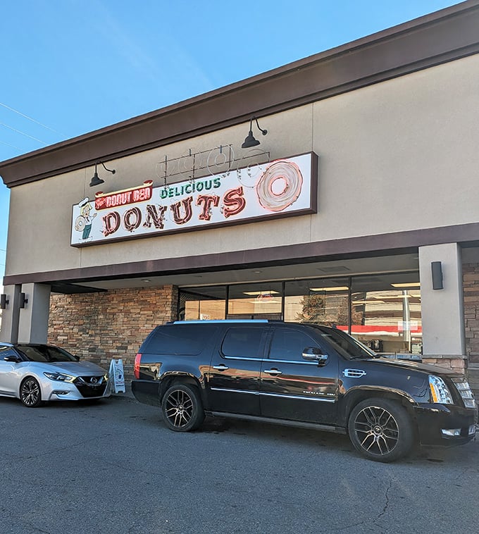The Donut Den's classic storefront promises no-nonsense deliciousness &ndash; they were "artisanal" before it was cool.