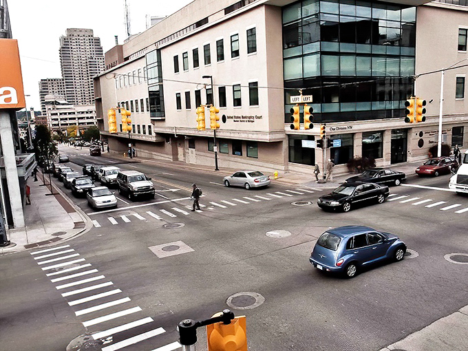 The urban landscape of Grand Rapids offers big-city amenities with small-city prices, perfect for stretching those Social Security dollars.