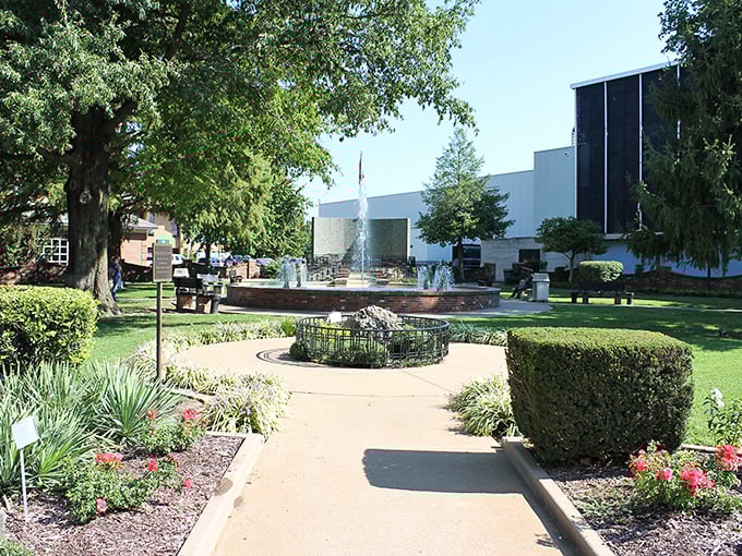 Joplin's peaceful plaza creates the perfect spot where fountains dance and worries simply melt away.