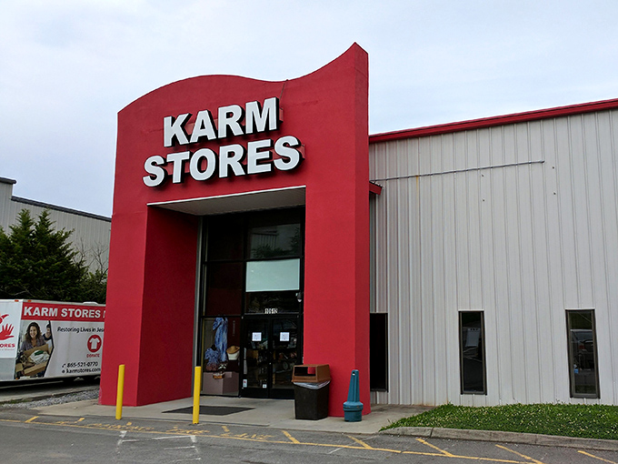 That bold entrance welcomes you like an old friend with deep pockets and generous hearts.