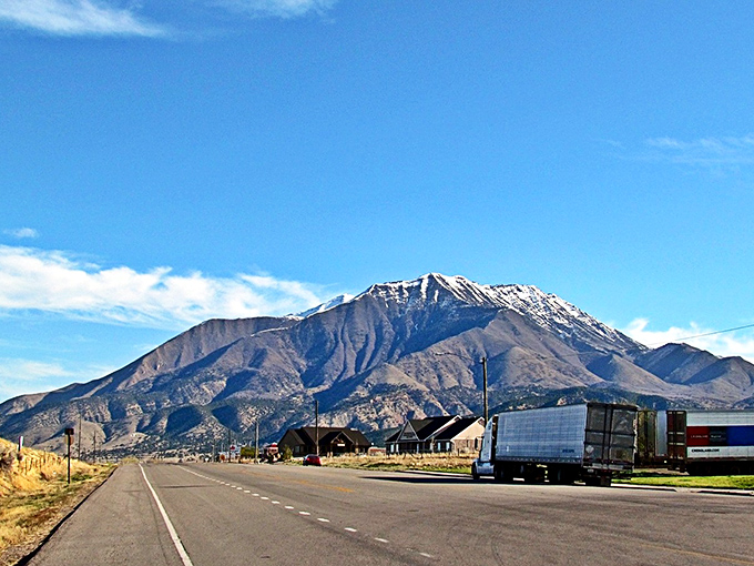 Nephi's main drag sits nestled against dramatic mountain backdrops &ndash; nature's million-dollar view at small-town prices.