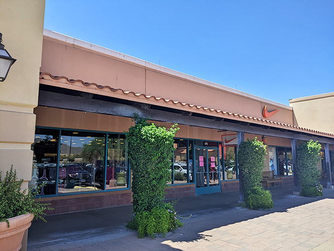 Outlets North Phoenix proves that luxury handbags and desert landscapes make surprisingly perfect shopping companions.