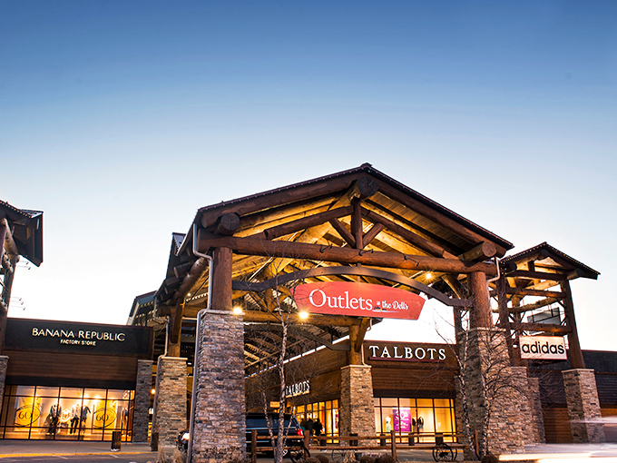 Massive timber beams and stone pillars&mdash;this is what happens when Paul Bunyan designs an outlet mall!