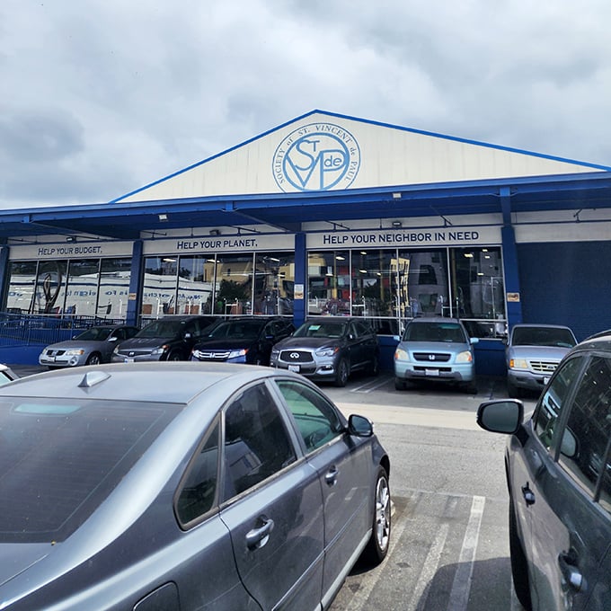 Blue and white and filled with delights! This massive thrift emporium could outfit an entire neighborhood with stylish secondhand finds.