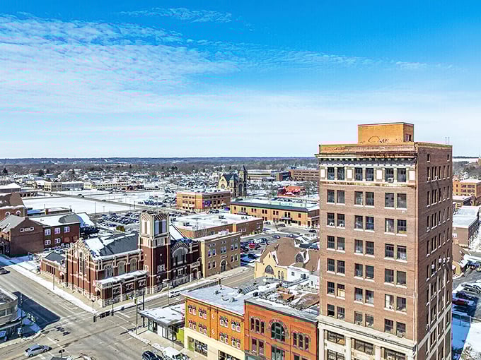 The heart of Springfield offers architectural splendor and menu prices that seem delightfully stuck in the past.