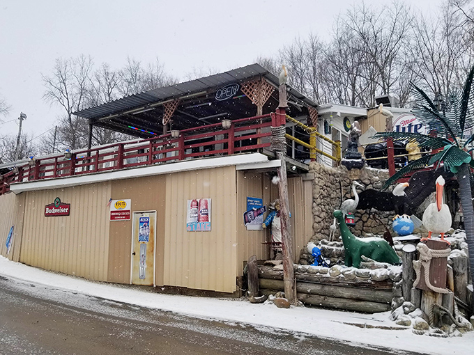 Winter can't stop seafood lovers! This cozy fishing-themed hideaway serves up summer flavors even when snow blankets the parking lot.
