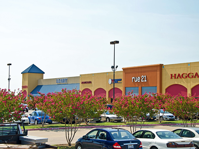 Sometimes the best discoveries happen in smaller spaces where you can actually hear yourself think between fantastic finds.