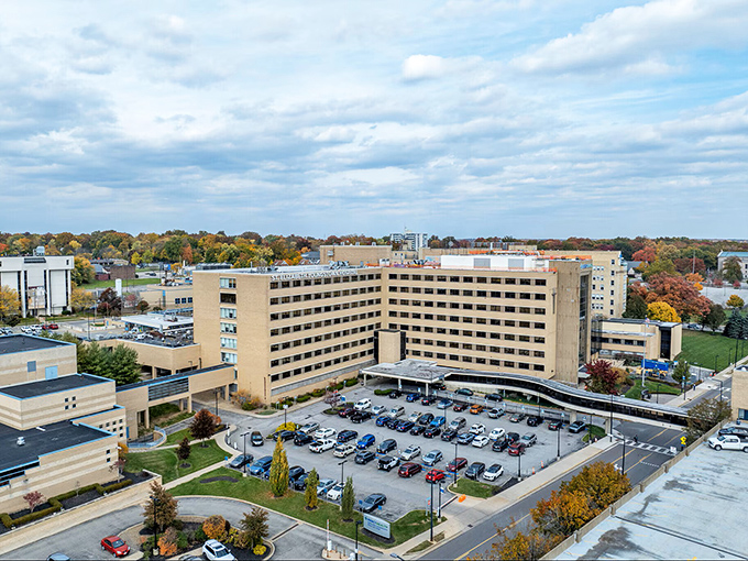 From industrial powerhouse to affordable haven, Youngstown's transformation rivals any Hollywood redemption tale perfectly.