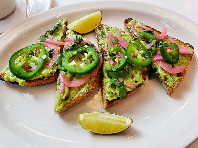 This green goddess proves diners can do trendy without losing their soul or their sass.