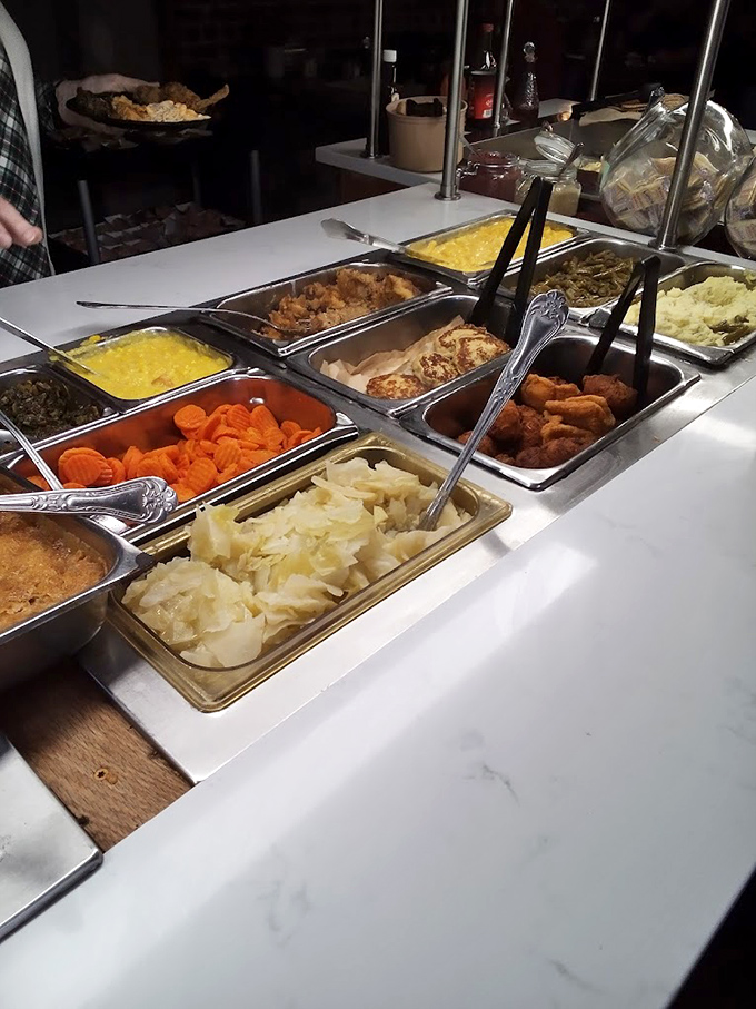 The buffet line at Donna's isn't just a meal—it's a parade of Southern classics where every tray holds the potential for that involuntary "mmm" sound we all make.