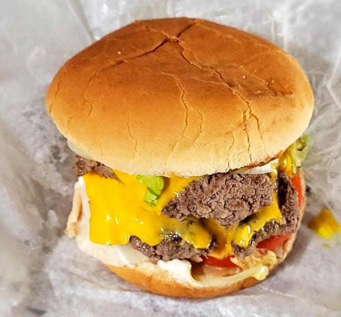 This isn't just a cheeseburger &ndash; it's edible proof that perfection doesn't need pretension. The melty cheese practically winks at you.