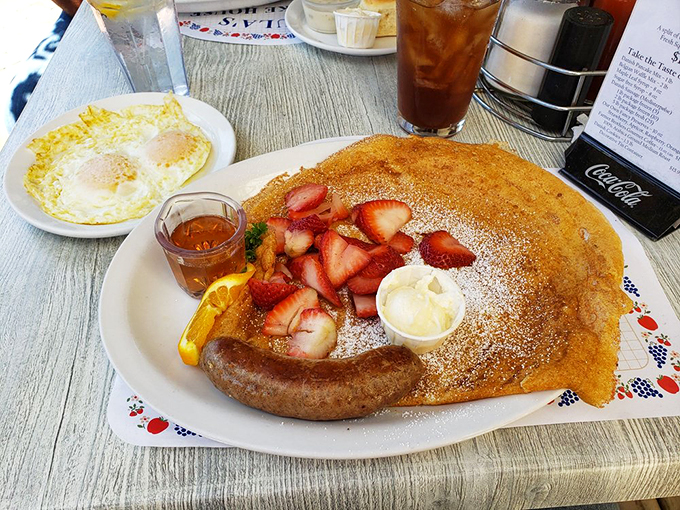 The Danish pancake with strawberries is breakfast's answer to the red carpet—a star that knows how to make an entrance and leave you wanting more.