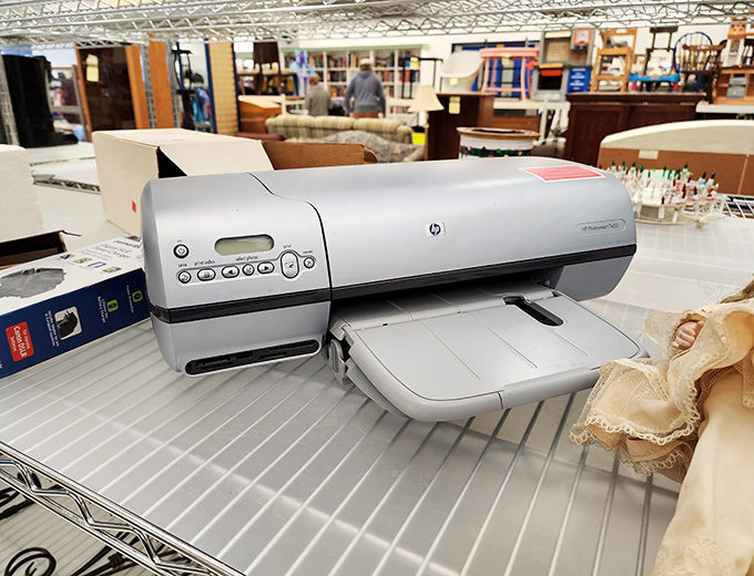 Someone's abandoned printer becomes another's home office salvation. The electronics section: where tech gets its second act.